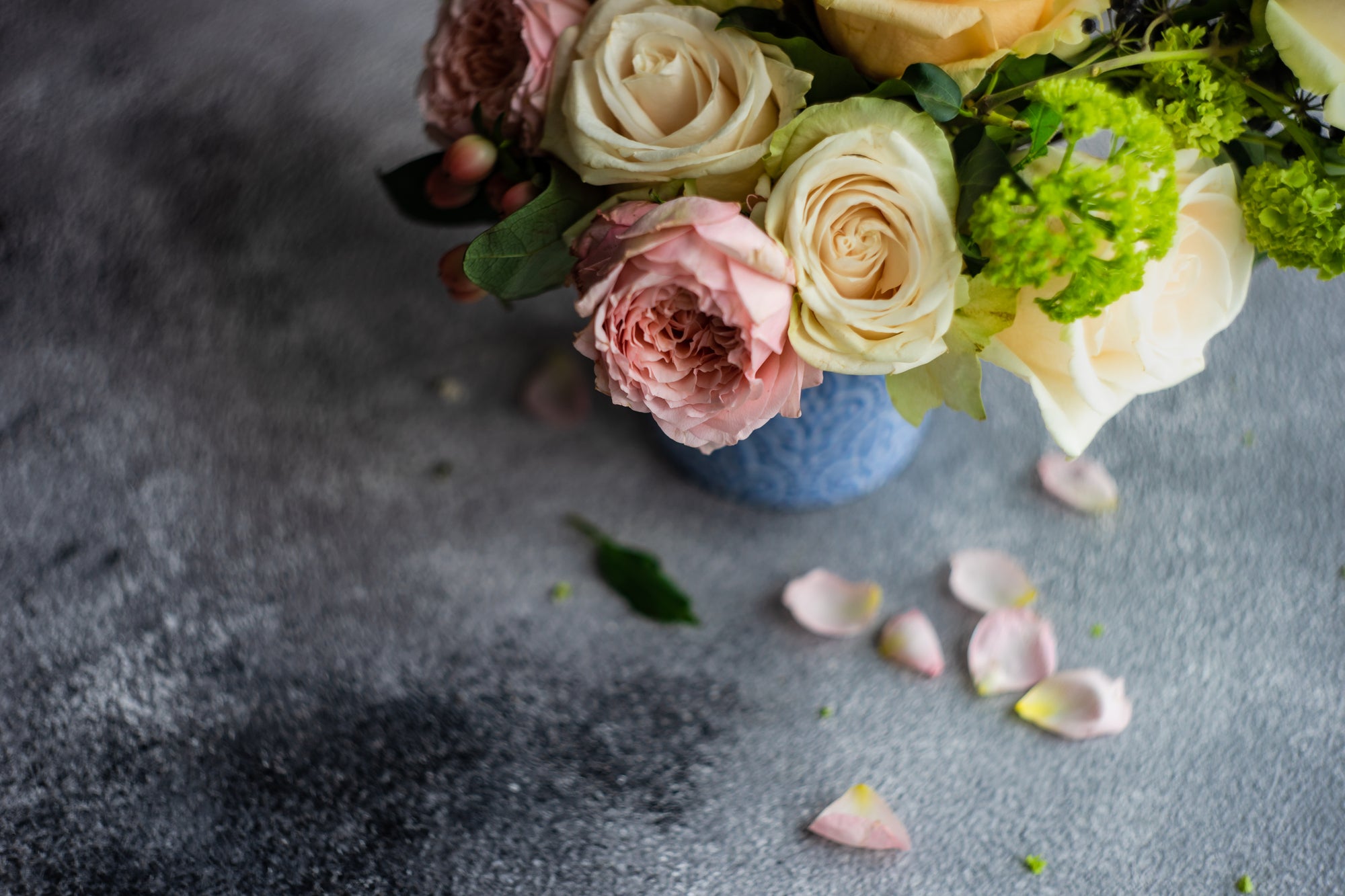 Sunday Flower Delivery | Bouquets Delivered Sunday | Flowers & Plants Co.